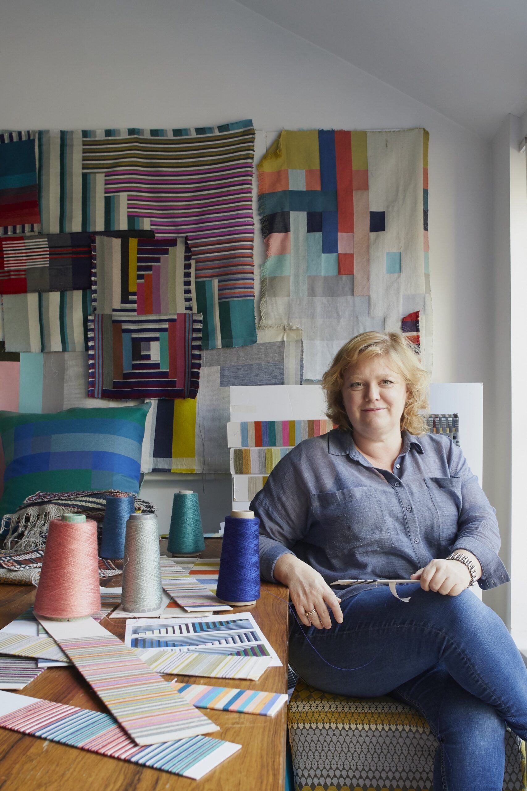 Four artists commissioned for Art in Manufacturing. - FAD Magazine