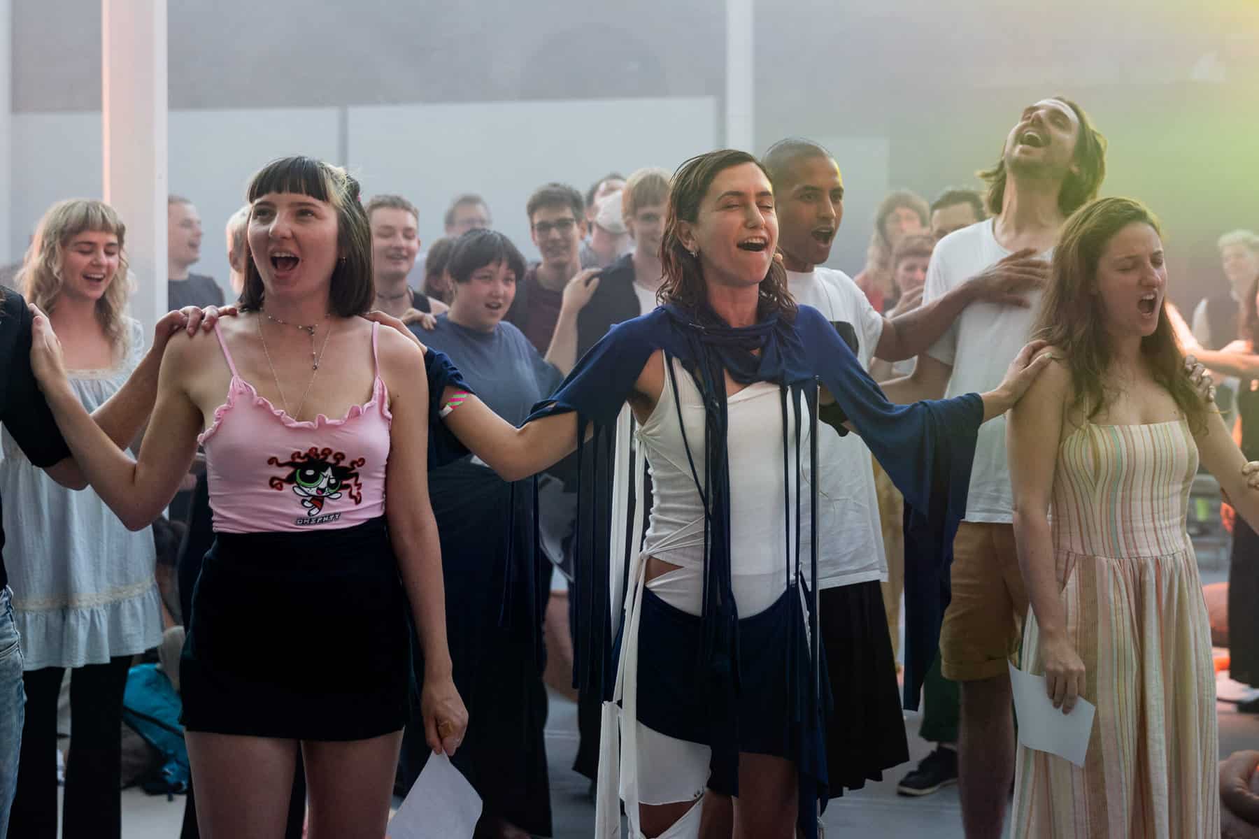 Fernanda Muñoz-Newsome - INCHOATE BUZZ - FAD Magazine