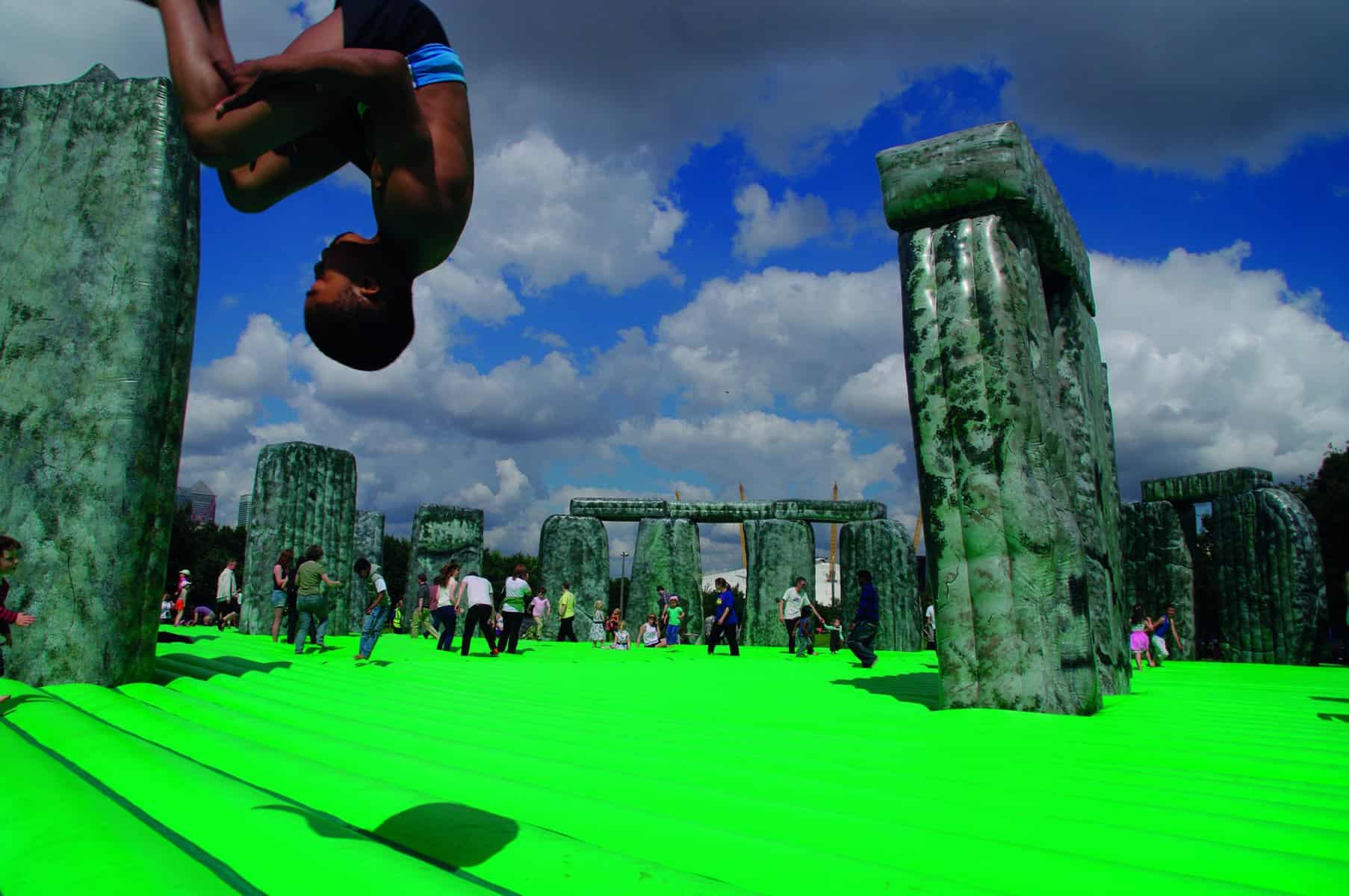 Jeremy Deller gets first French retrospective Art is Magic. - FAD Magazine