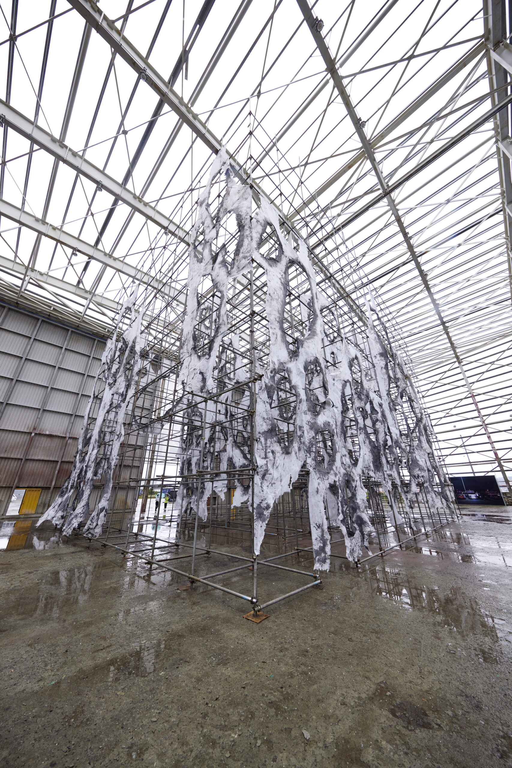 10.-Mire-Lee.-Landscape-with-Many-Holes-Skins-on-Yeongdo-Sea-2022 - FAD ...