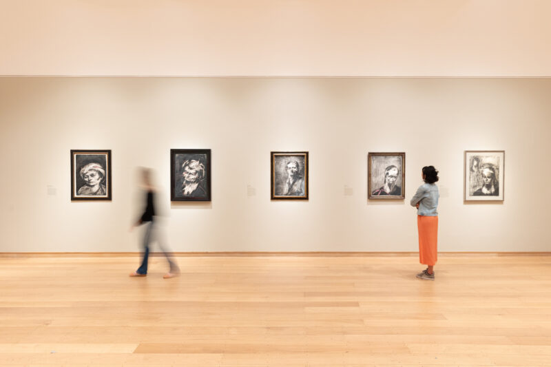 An Unveiling of Frank Auerbach's Charcoal Heads - FAD Magazine