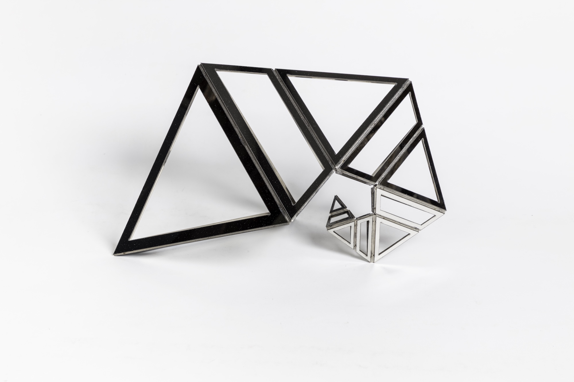 'The Long Now – Saatchi Gallery at 40' extended to 26 April 2026 - FAD ...