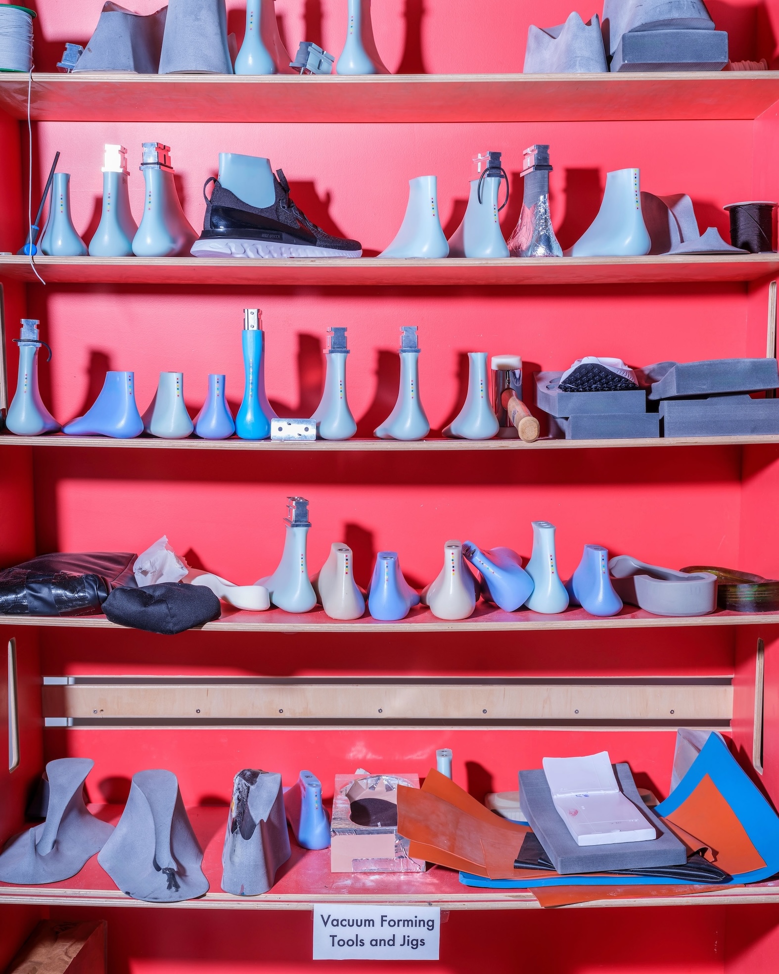 40_VDM_Nike-Form-Follows-Motion - FAD Magazine