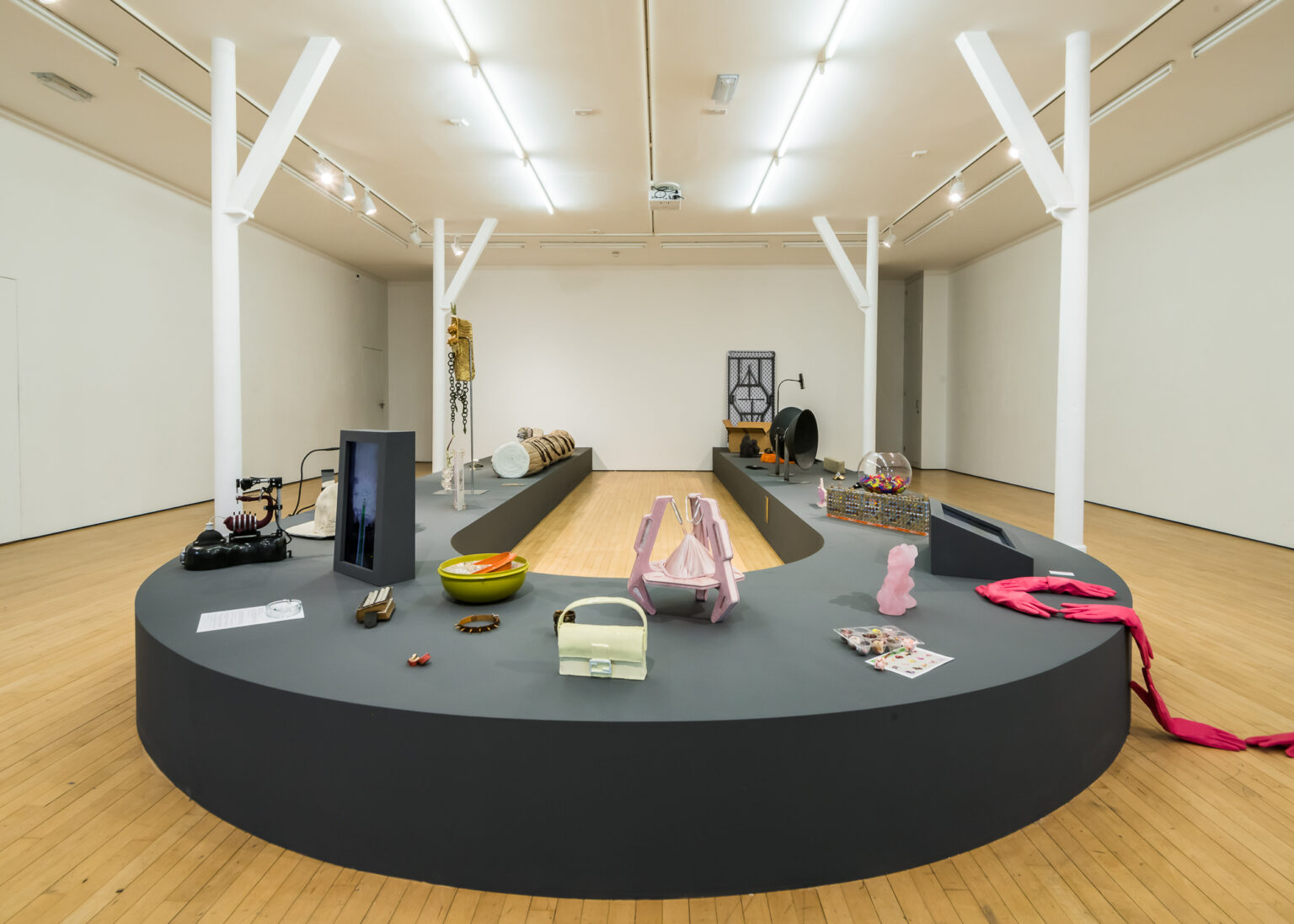 BC-Installation-View-1-Alex-Kurunis-Photography - FAD Magazine