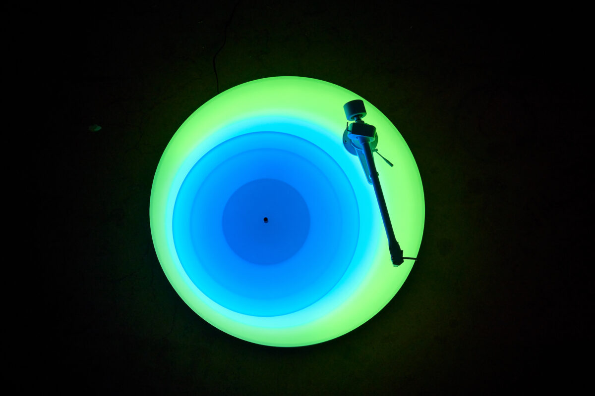 Explore Brian Eno's Turntable II: Colors, Speeds and Random Changes ...