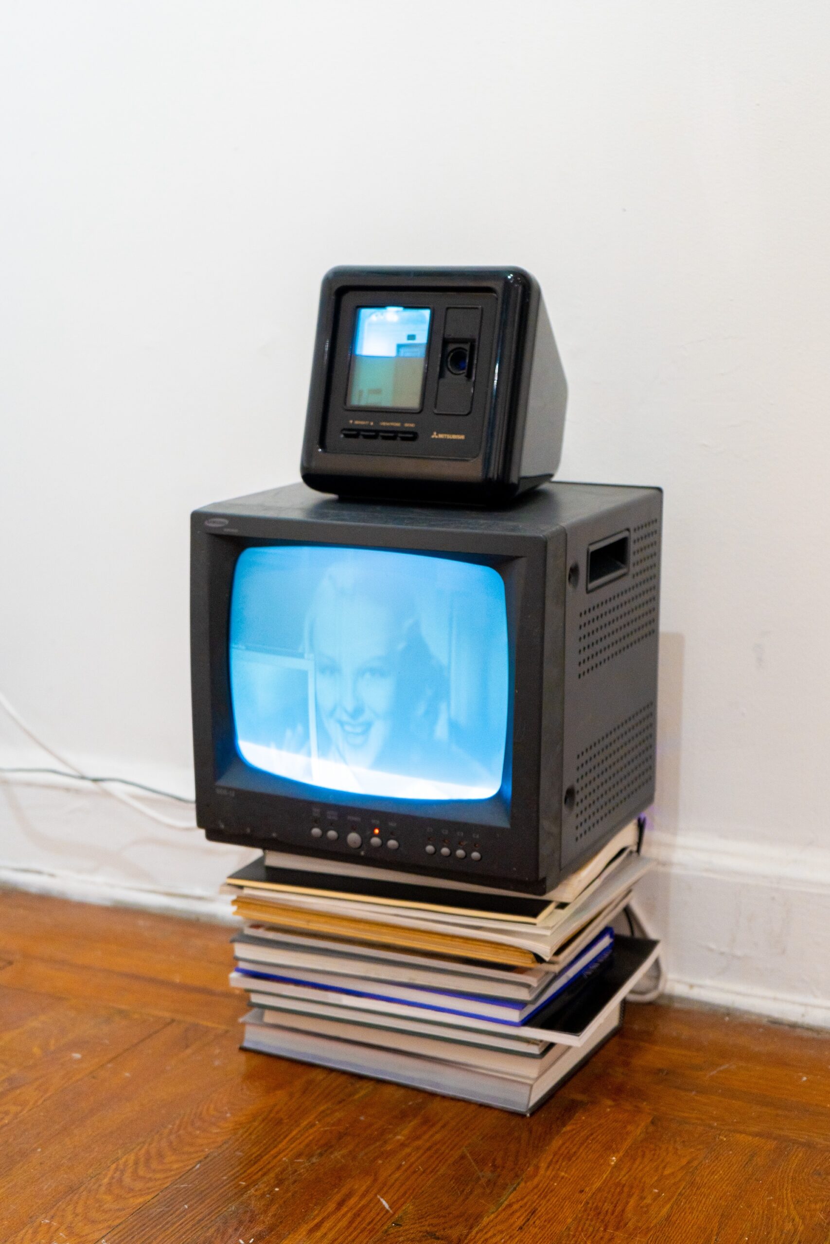Scene Not Be Seen II, John Molloy Gallery NYC #REVIEW - FAD Magazine