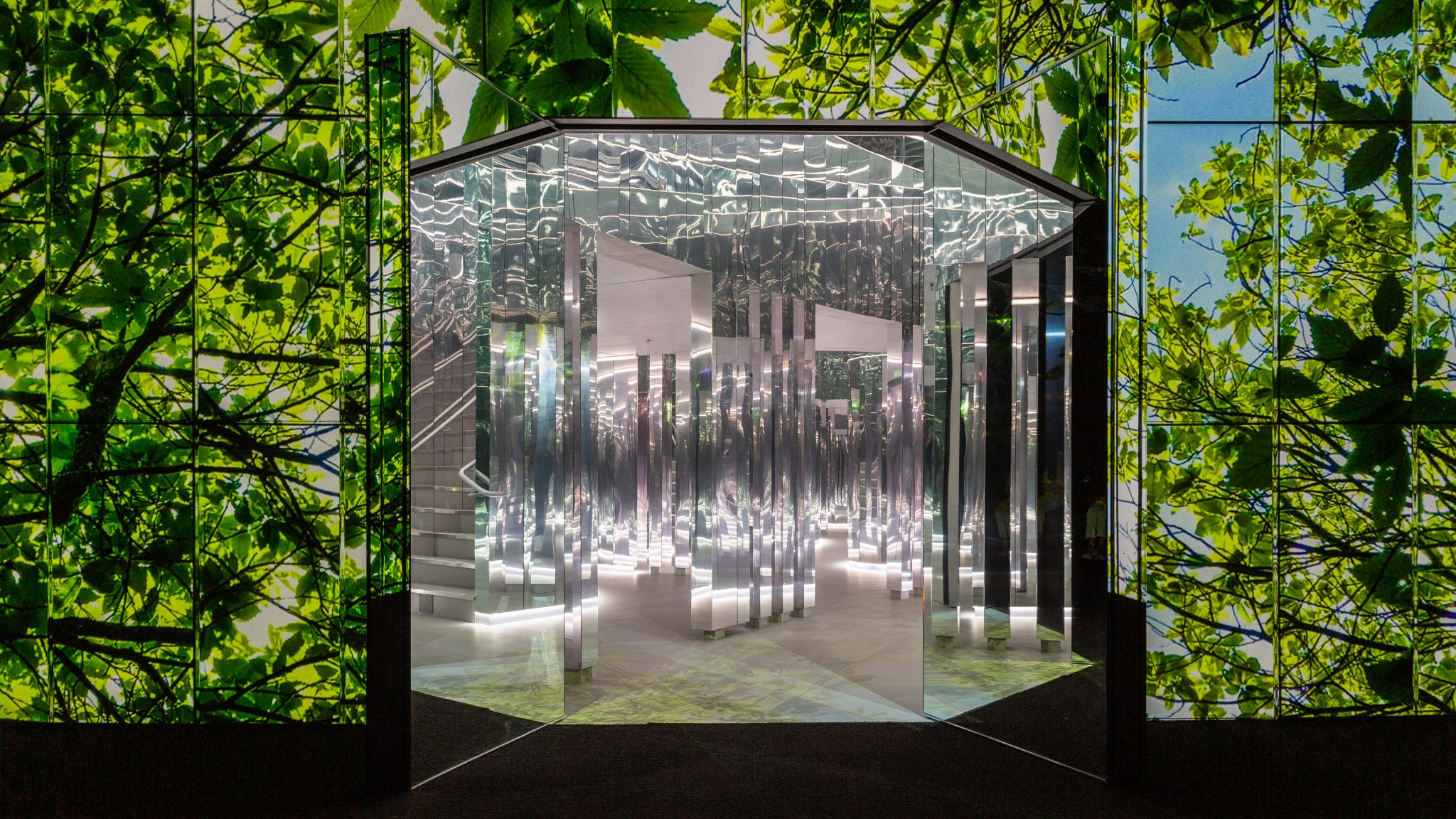 Es Devlin creates “The art of the future” for launch of Superblue - FAD ...