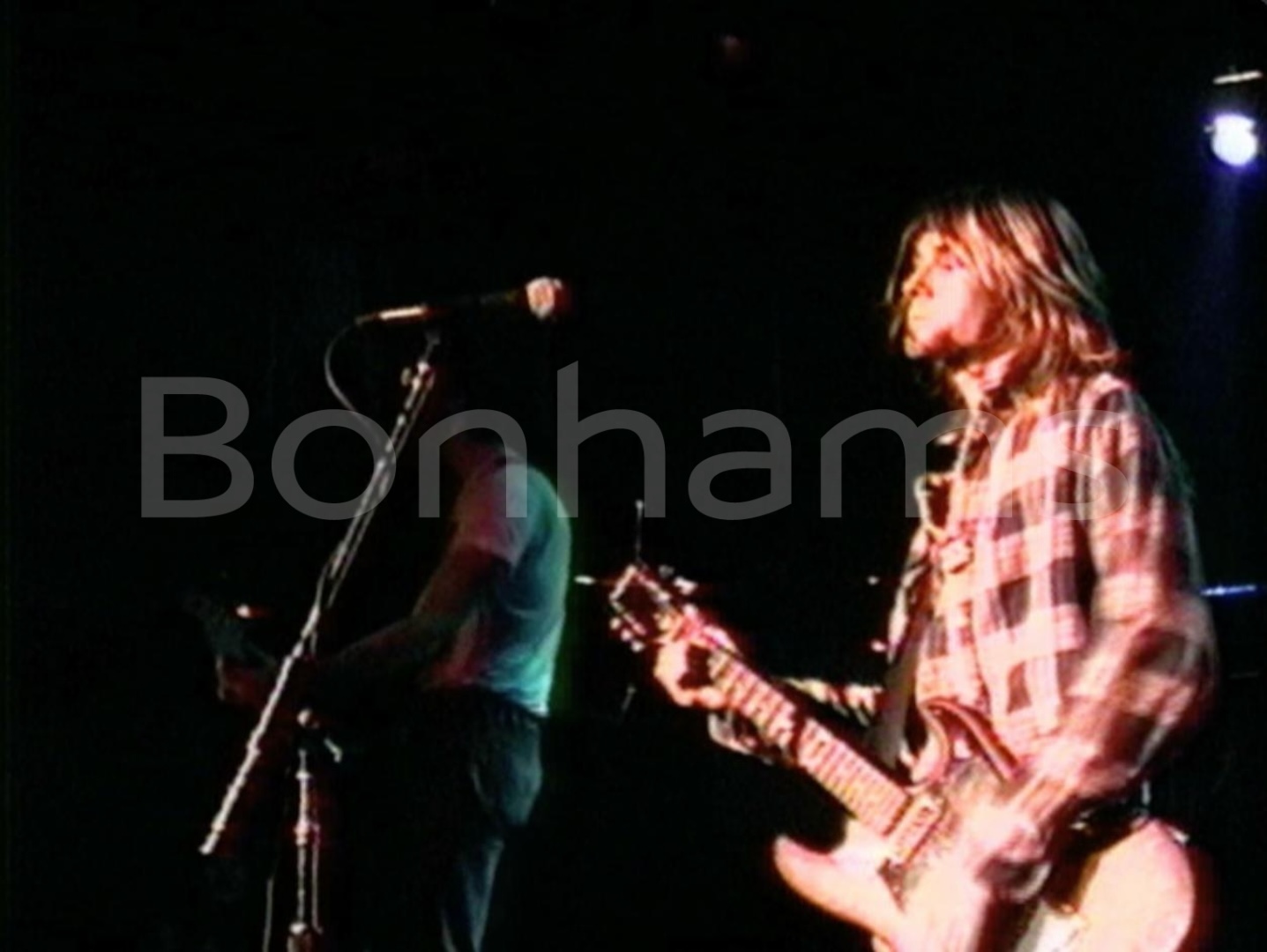 Never-before-seen Nirvana concert footage auction - FAD Magazine