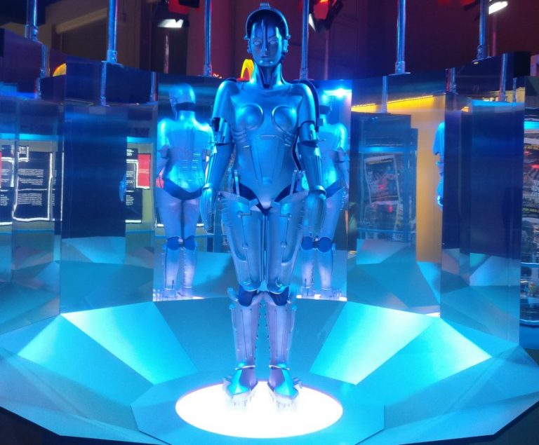 Review: Robots at Science Museum - FAD Magazine