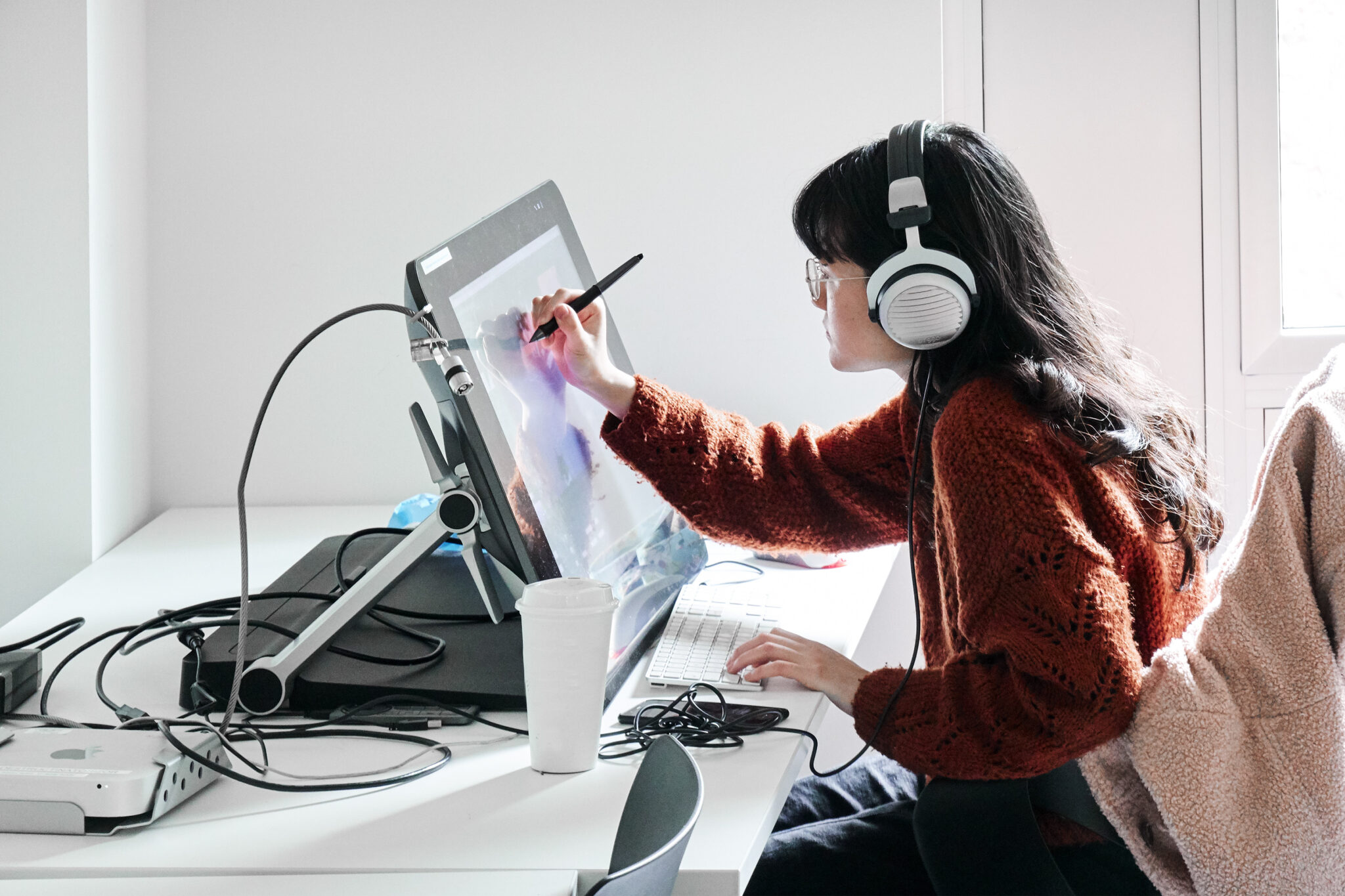 LIZ NEAL – New Paintings till 3 April 2010 at Sartorial Contemporary ...