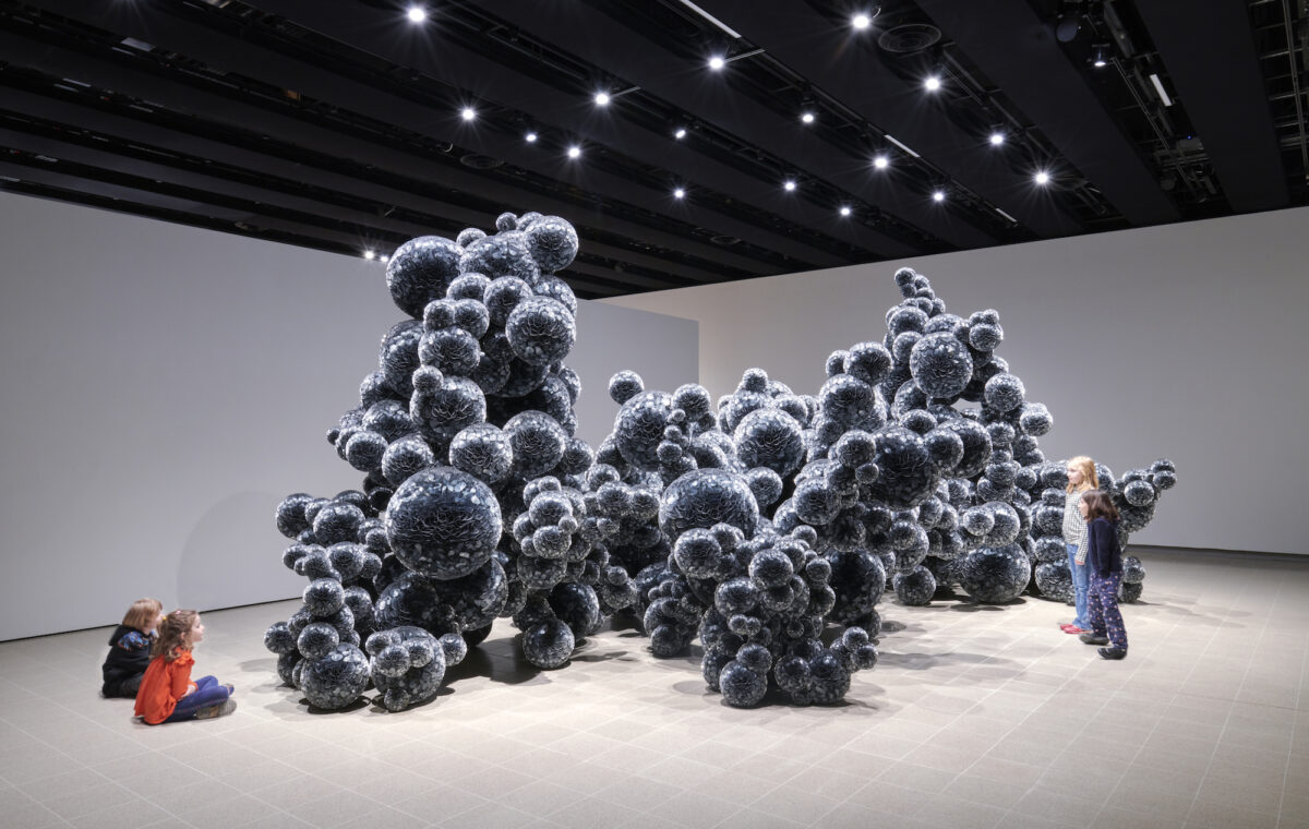 When Forms Come Alive Sixty Years of Restless Sculpture - FAD Magazine