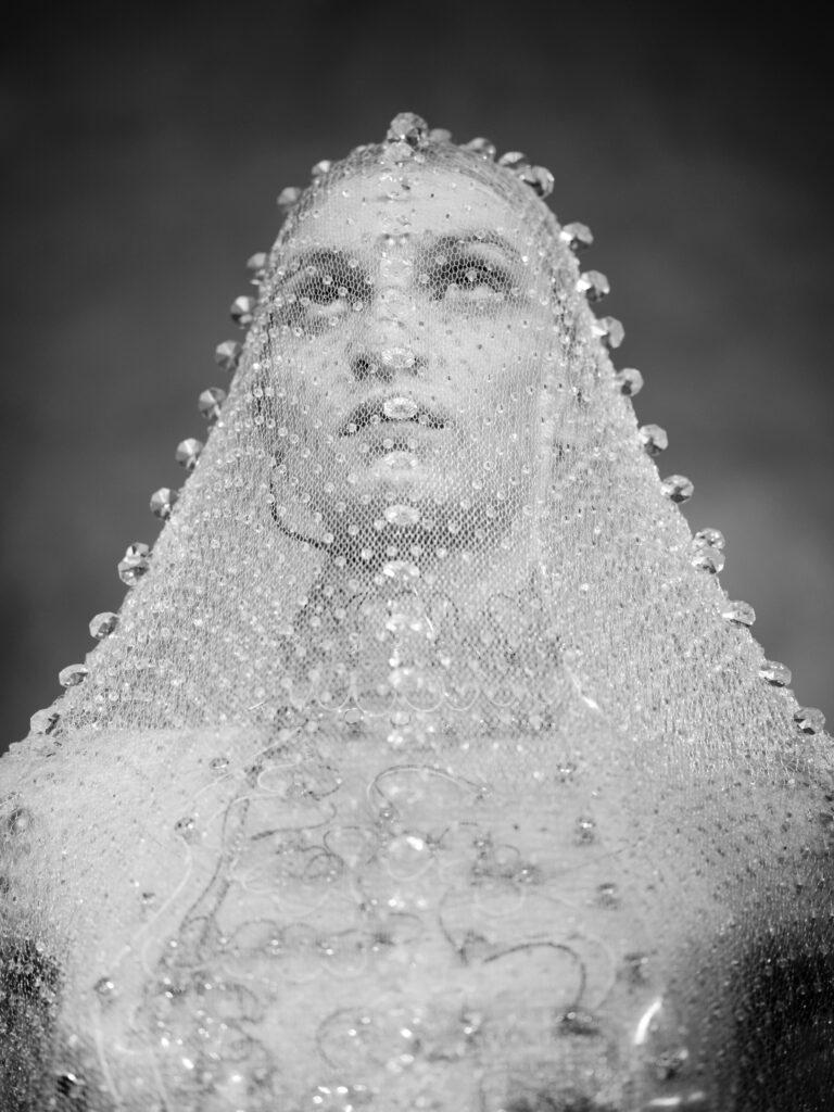 Jenny-Hytonen-Cyborg-bride-2022.-Photo-by-Marc-Medina - FAD Magazine