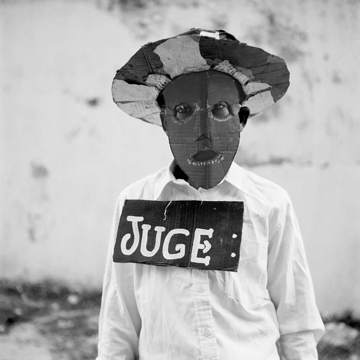 Kanaval, a solo show of film and photography by Leah Gordon - FAD Magazine