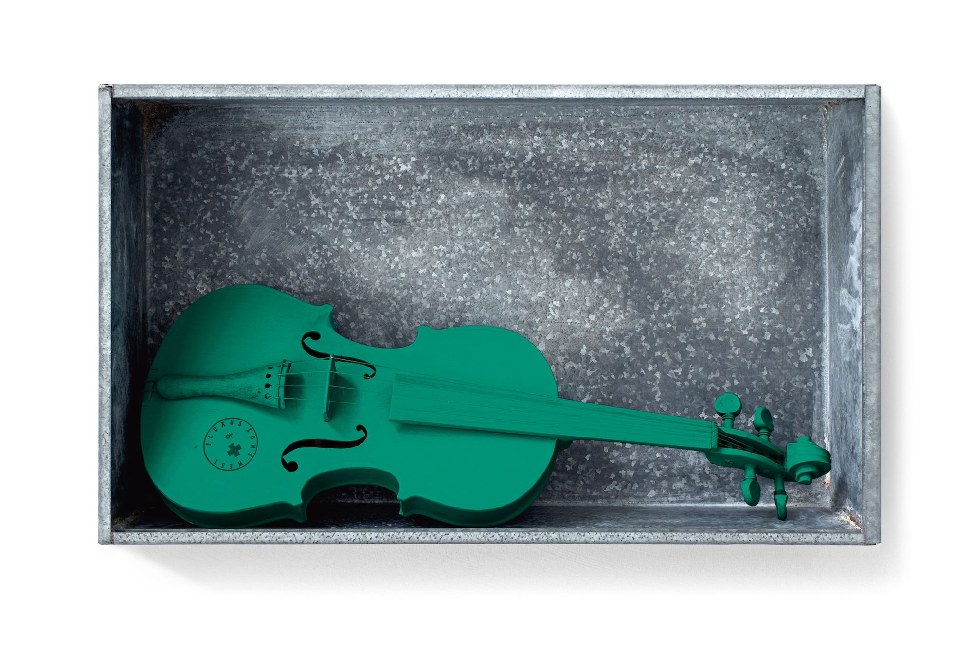 Joseph-Beuys-FLUXUS-Object-Green-Violin - FAD Magazine