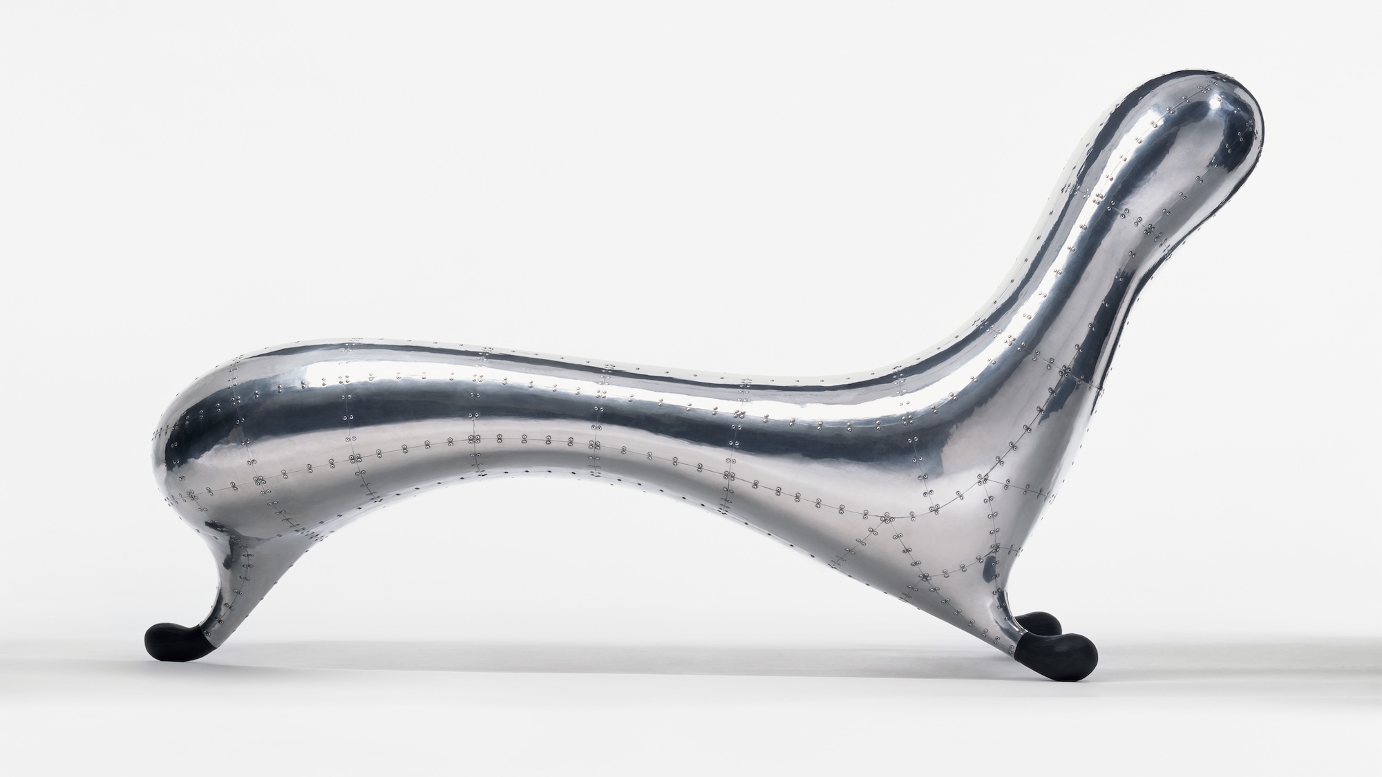 Marc Newson Lockheed Lounge, 1988 - FAD Magazine