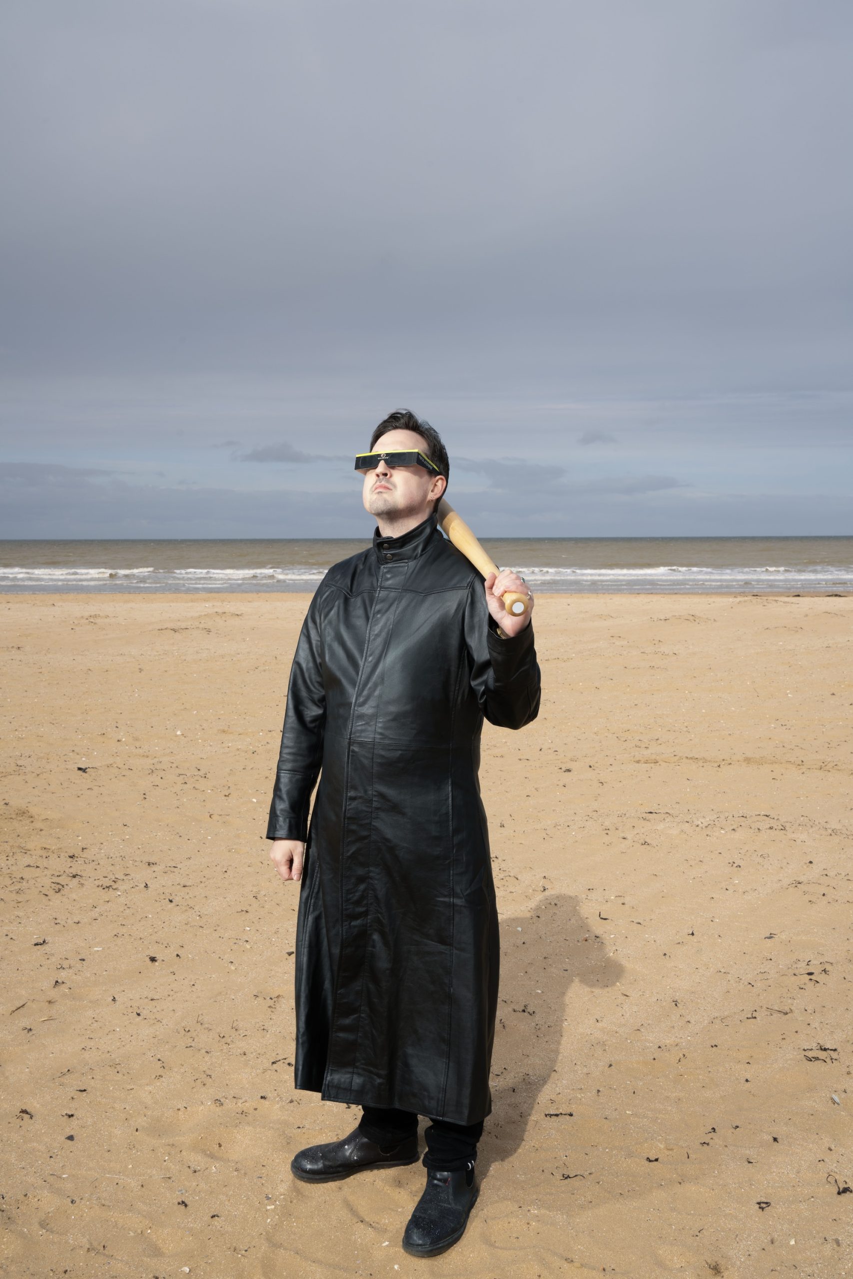 Review: Guy Oliver, Millennial Prayer - FAD Magazine