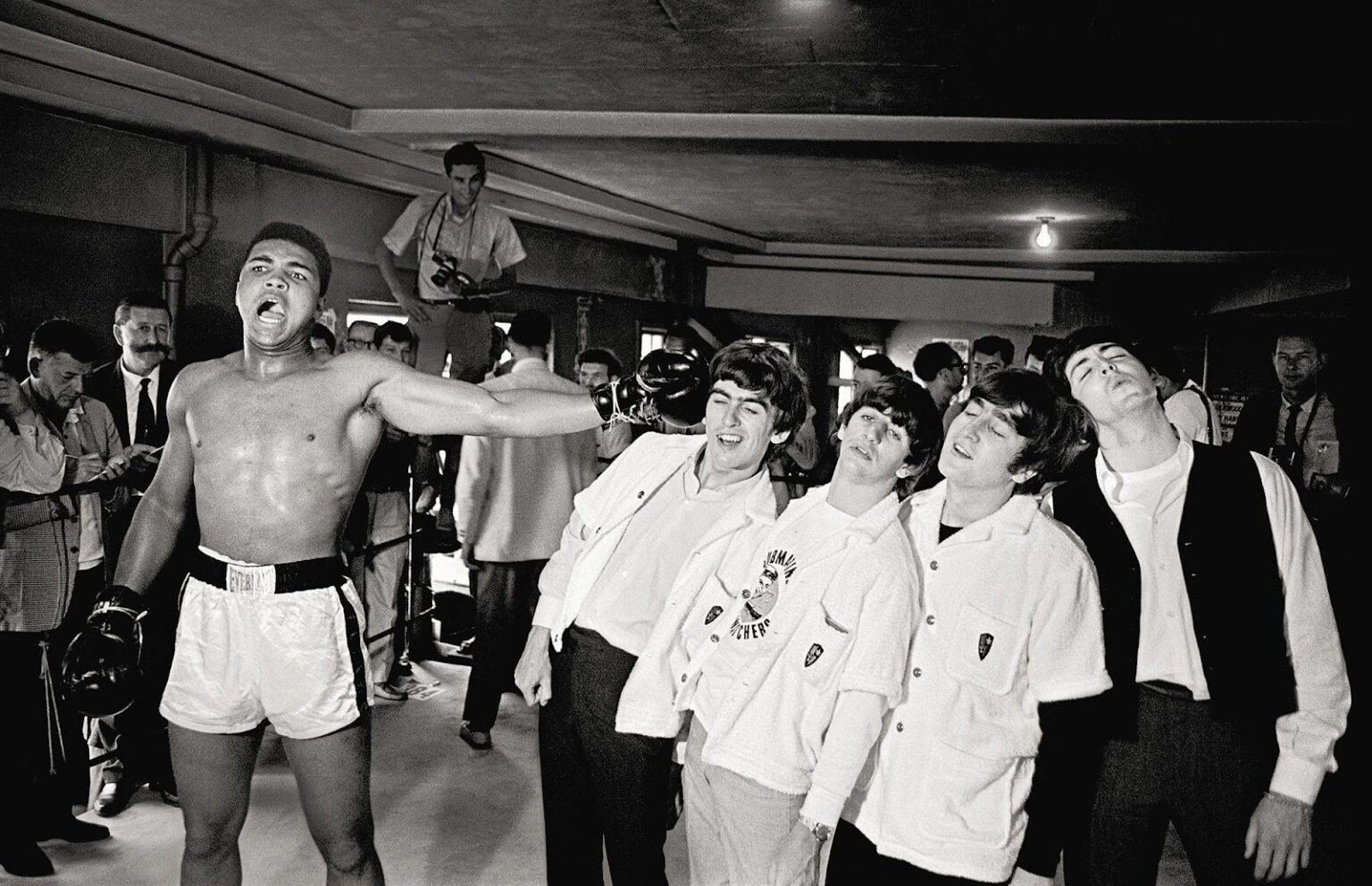 Muhammad Ali in Focus- The Greatest by Chris Smith @ Alon Zakaim Fine ...