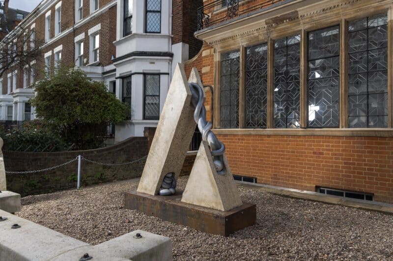 Polly Morgan unveils OPEN! CHANNEL! FLOW! at the Royal Society of ...