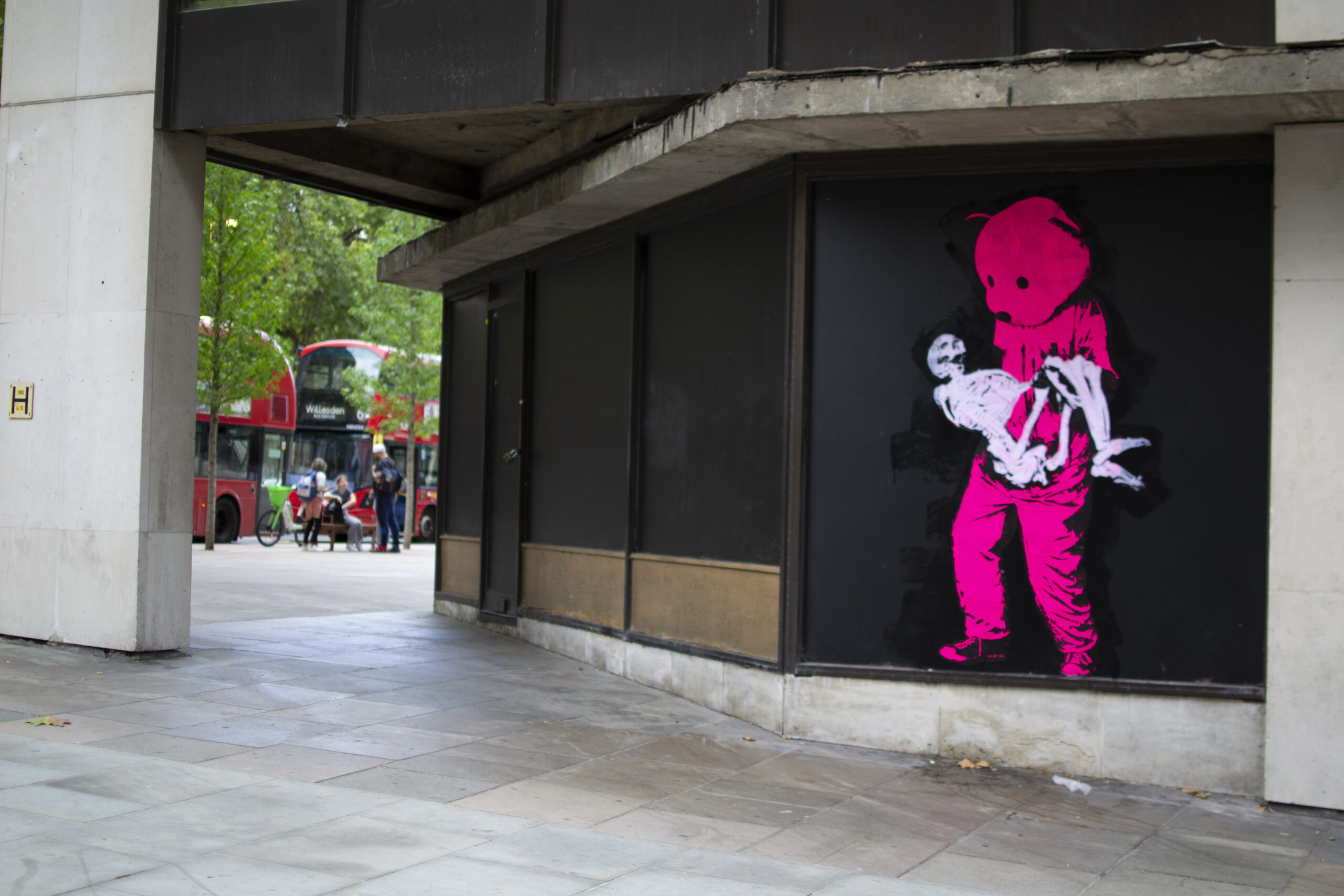 MEET THE ARTIST INSIDE THE PINK BEAR - FAD Magazine