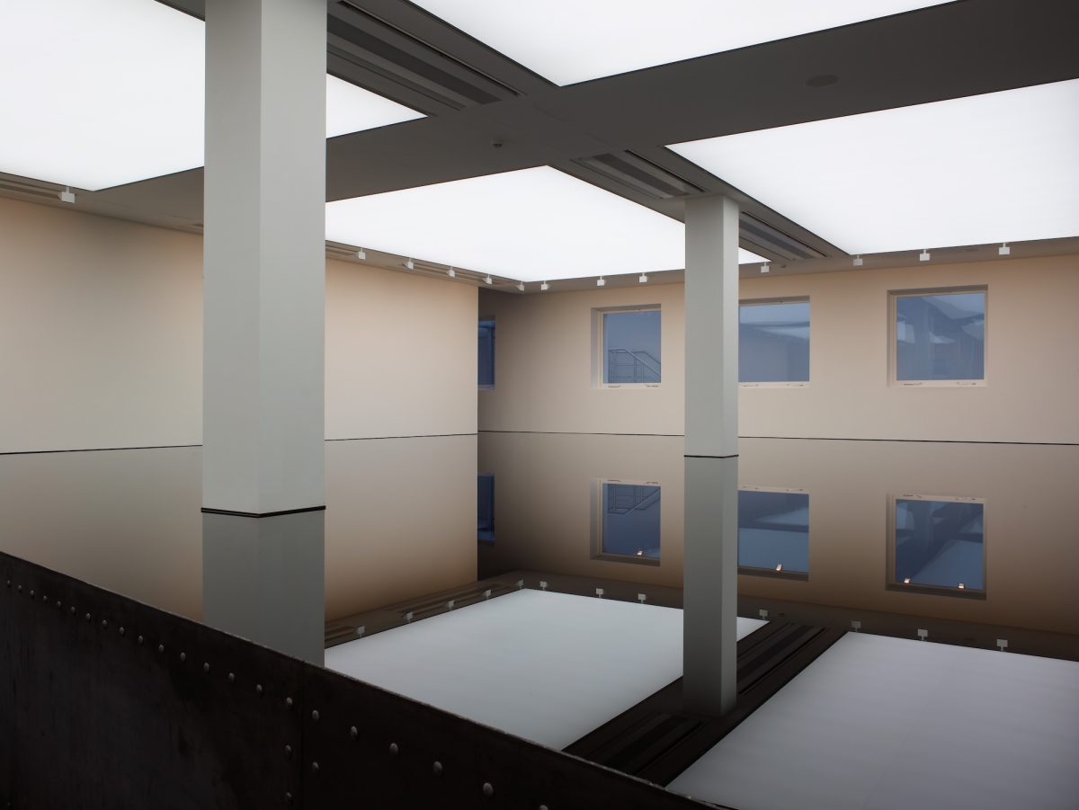 Richard Wilson, 20 50. Installation view 2010 - FAD Magazine