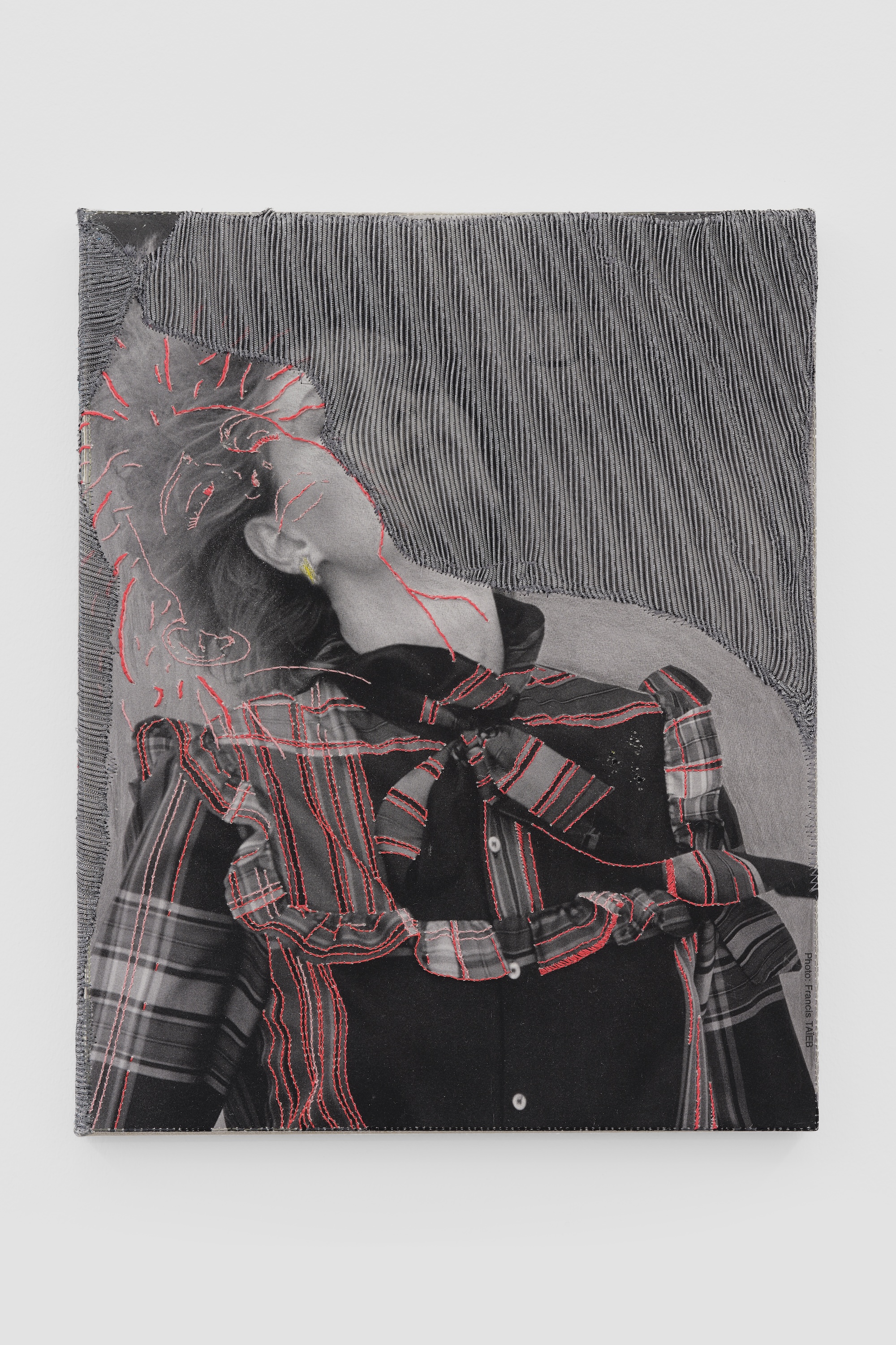 A London Exhibition on Textile Art Unveiled - FAD Magazine