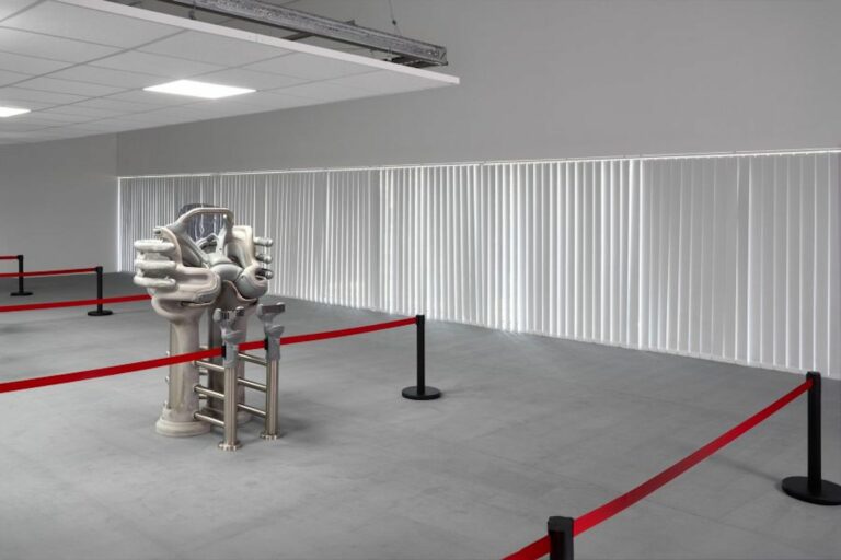 Swedish artist Anna Uddenberg — Premium Economy - FAD Magazine