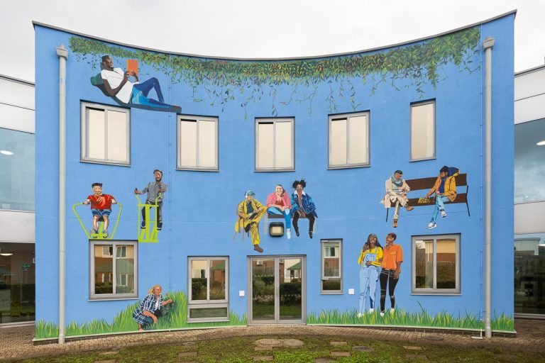 Hospital Rooms Marks 10 Years with Major UK Art Programme - FAD Magazine