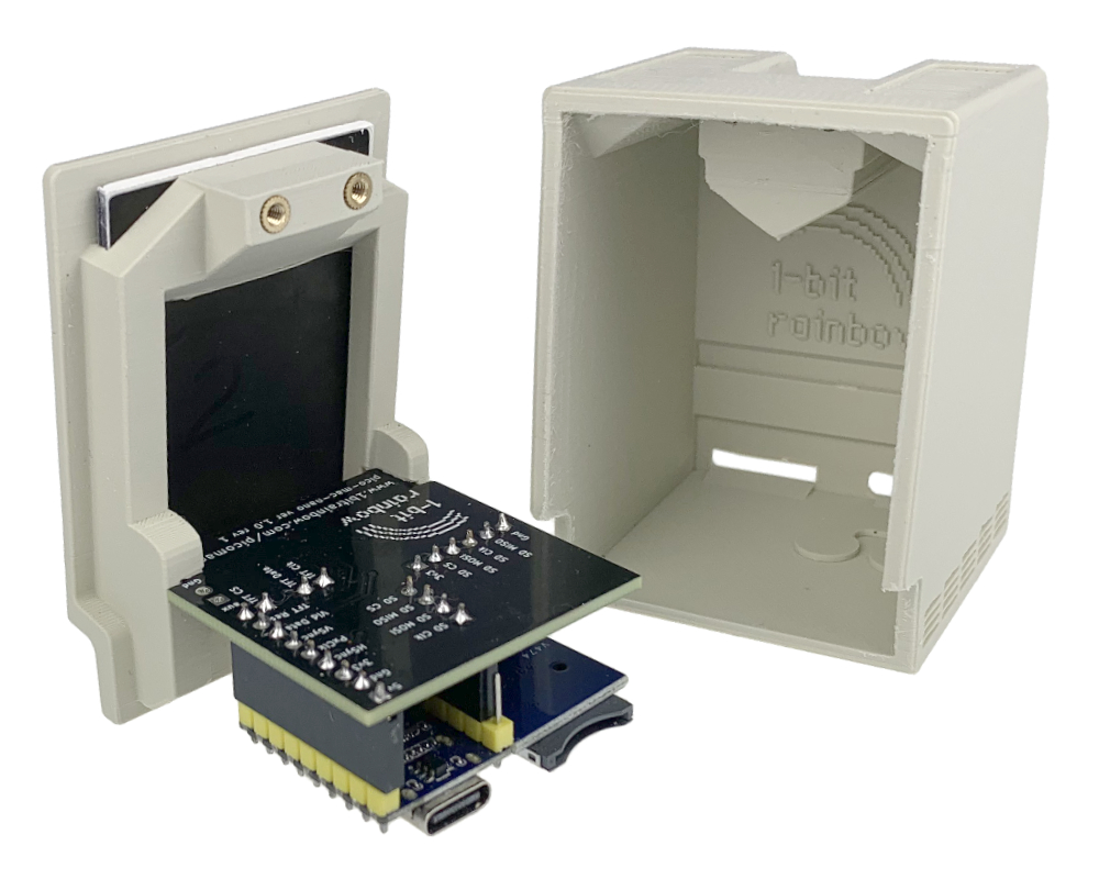 Pico-Mac-Nano: A Miniature Mac Replica - FAD Magazine